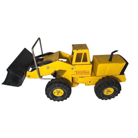 Tonka | Toys | Vtg Tonka Front Loader Mighty Diesel Xmb975 Pressed ...